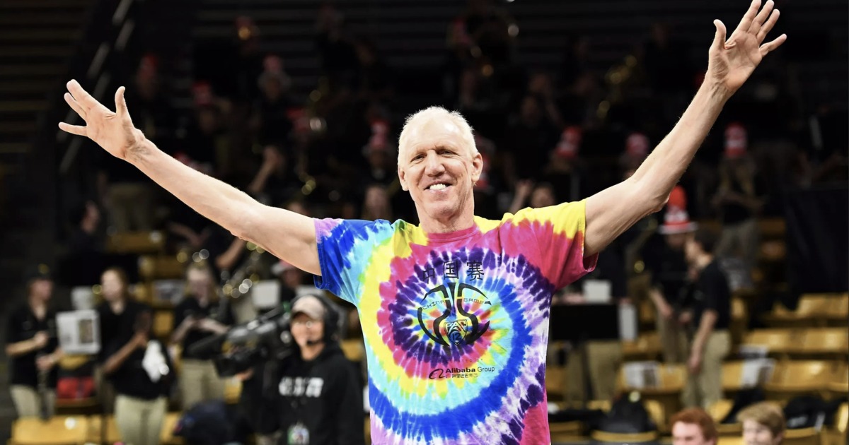 Muere Bill Walton, leyenda del basquetbol