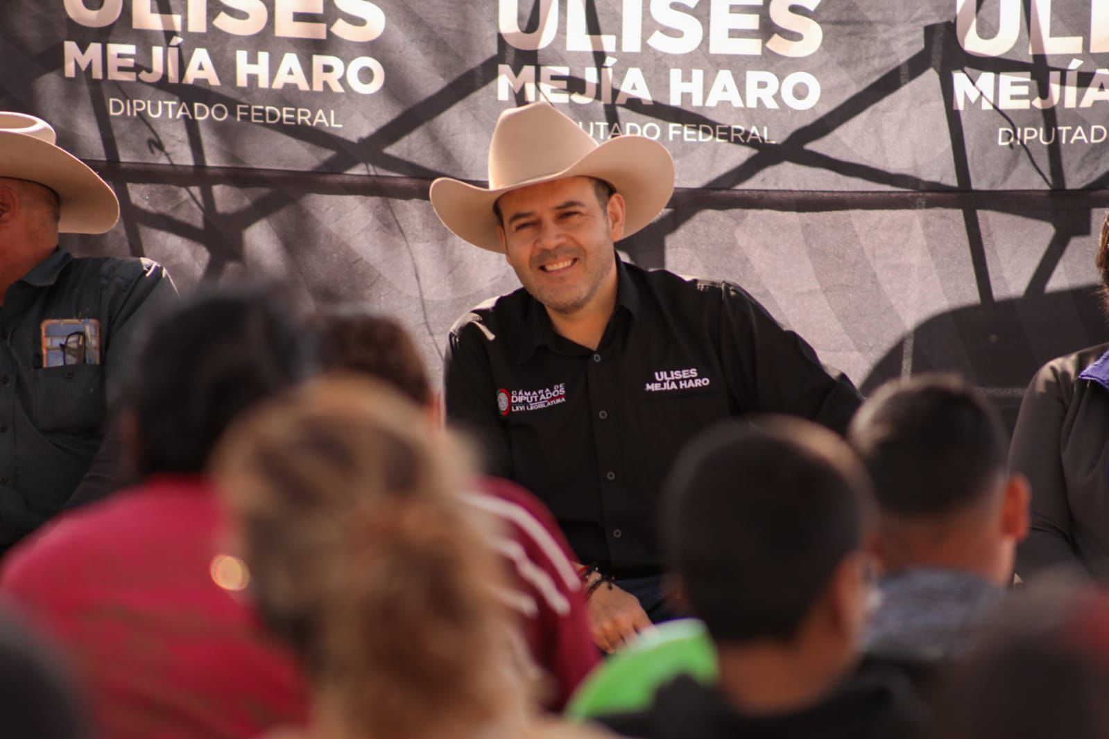 Ulises Mejía Haro presenta balance del primer año de Claudia Sheinbaum